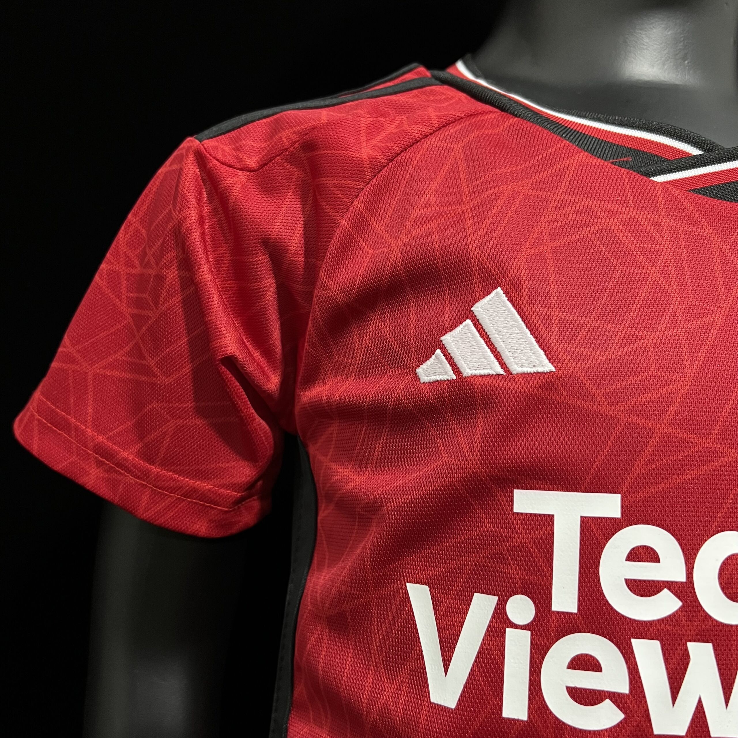 Manchester United Home Jersey 23/24 - Child - Maxi Kits