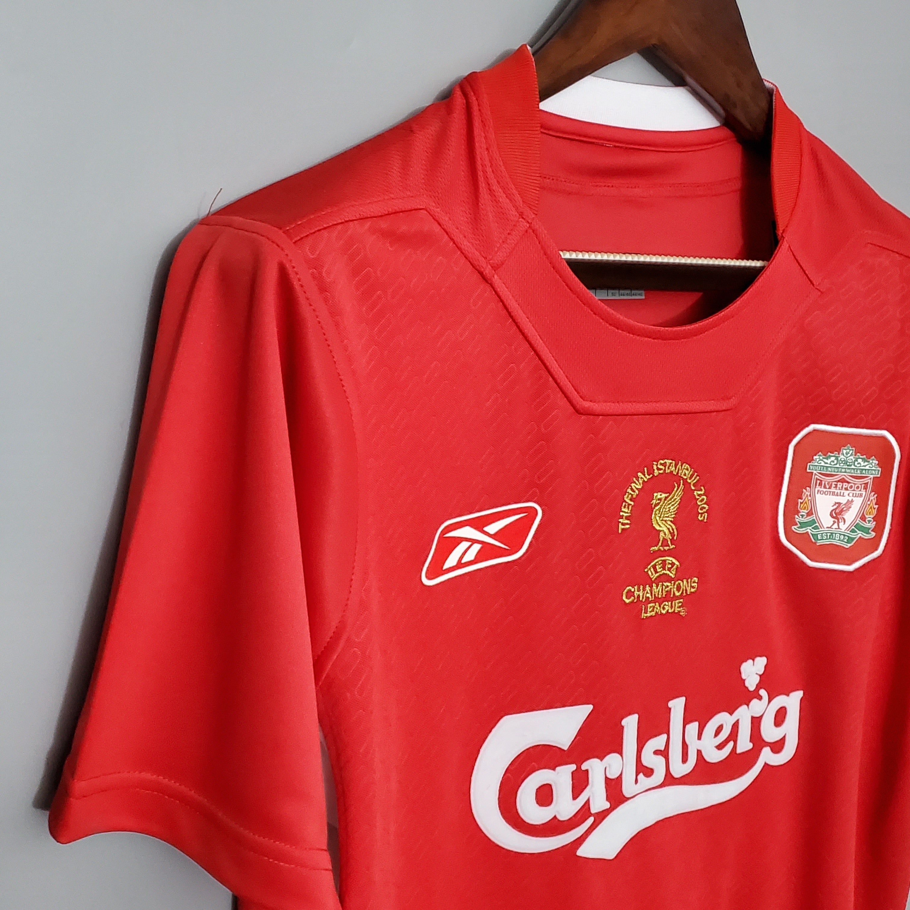 Liverpool Maillot Rétro 2005 - Maxi Kits
