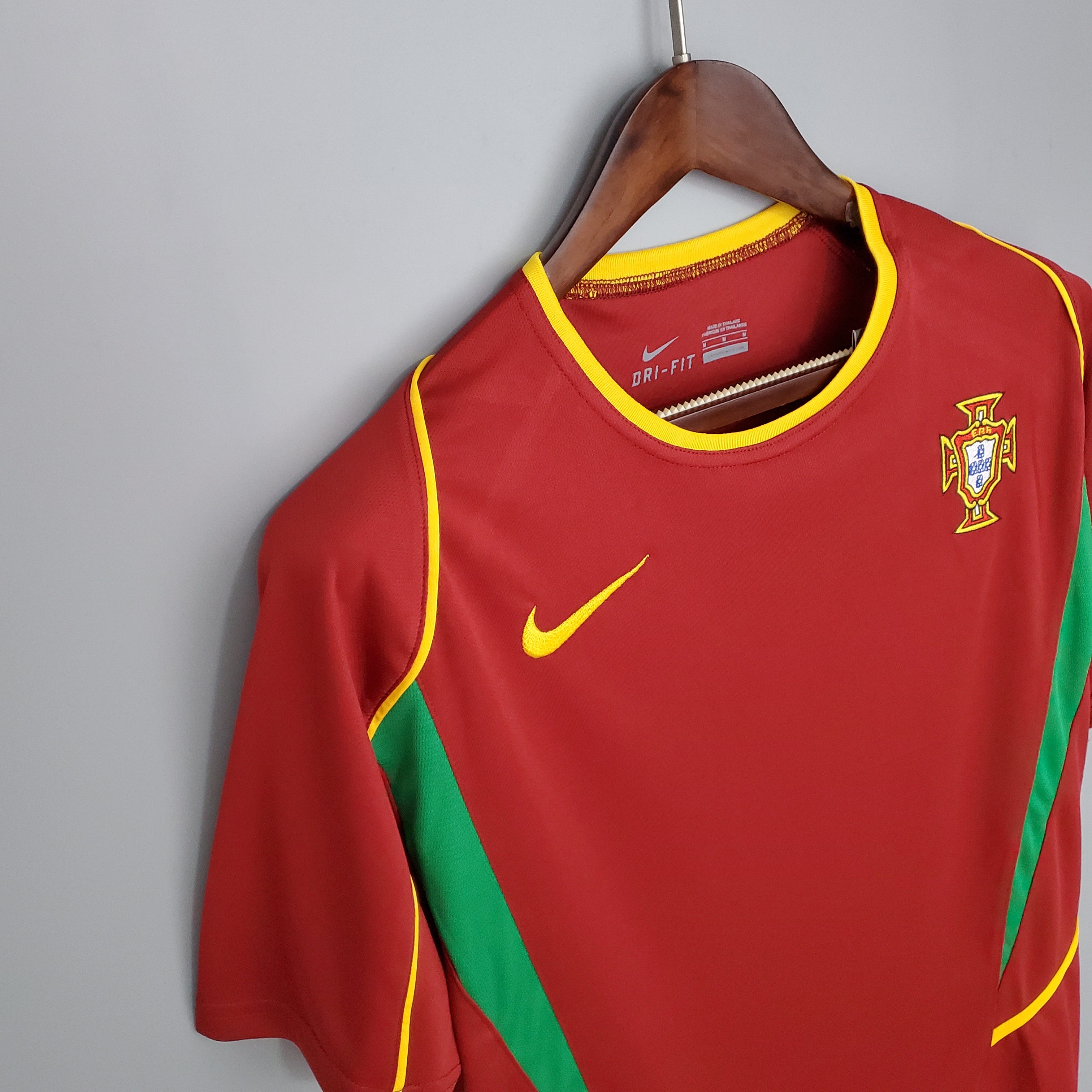 Portugal Retro Jersey 2002 - Maxi Kits
