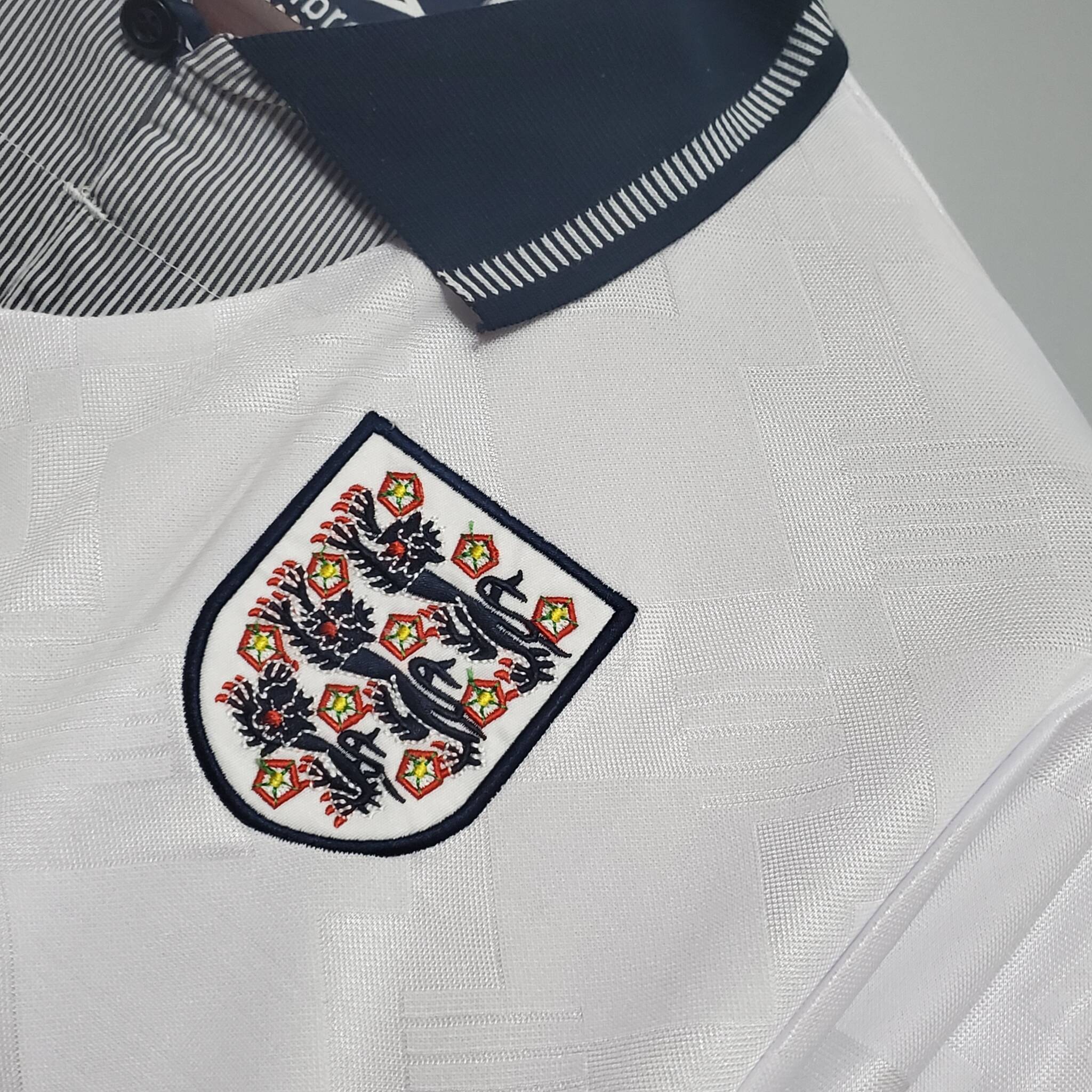 Camiseta Retro Inglaterra 1990 - Maxi Kits