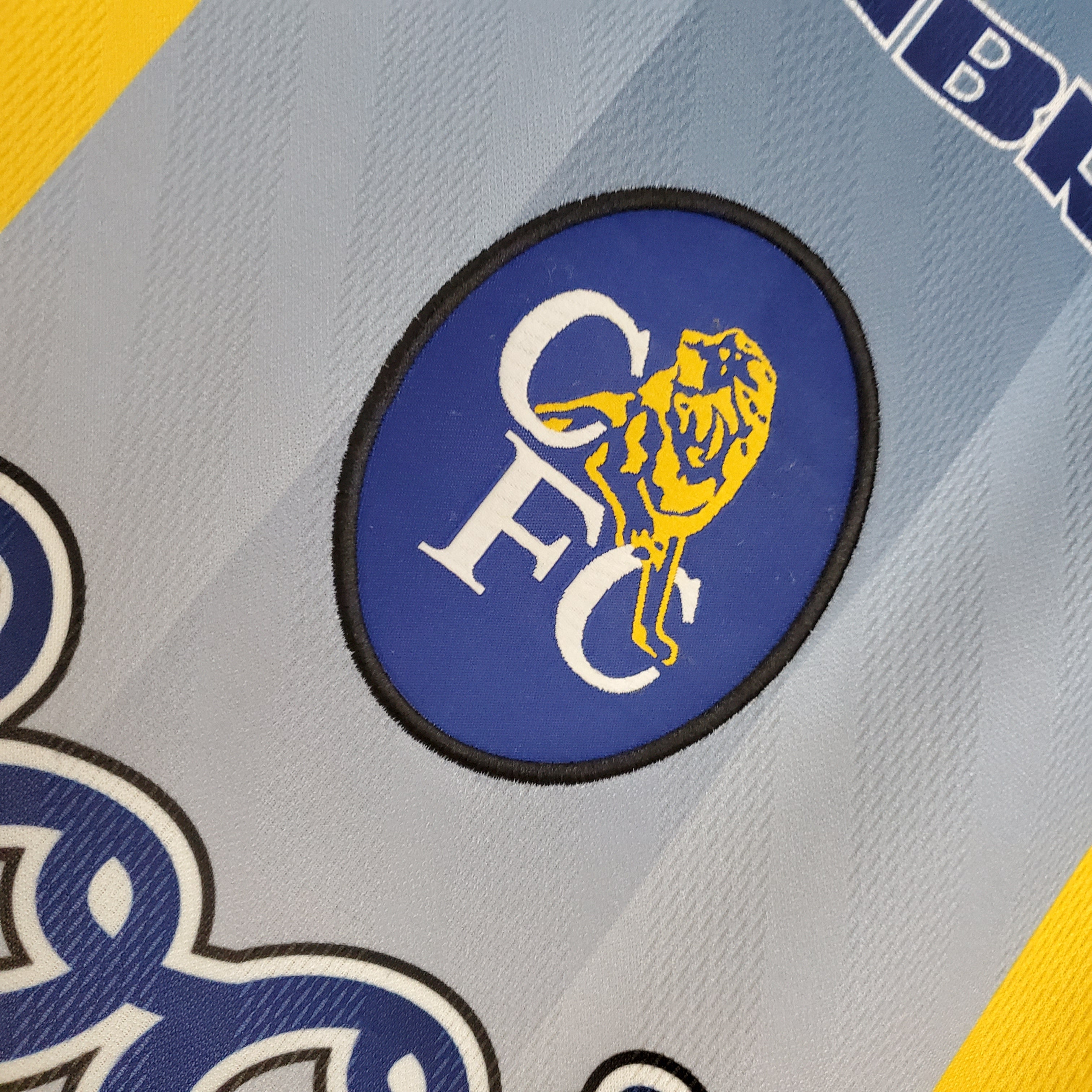 Chelsea Maillot Rétro 1996/1997 - Maxi Kits