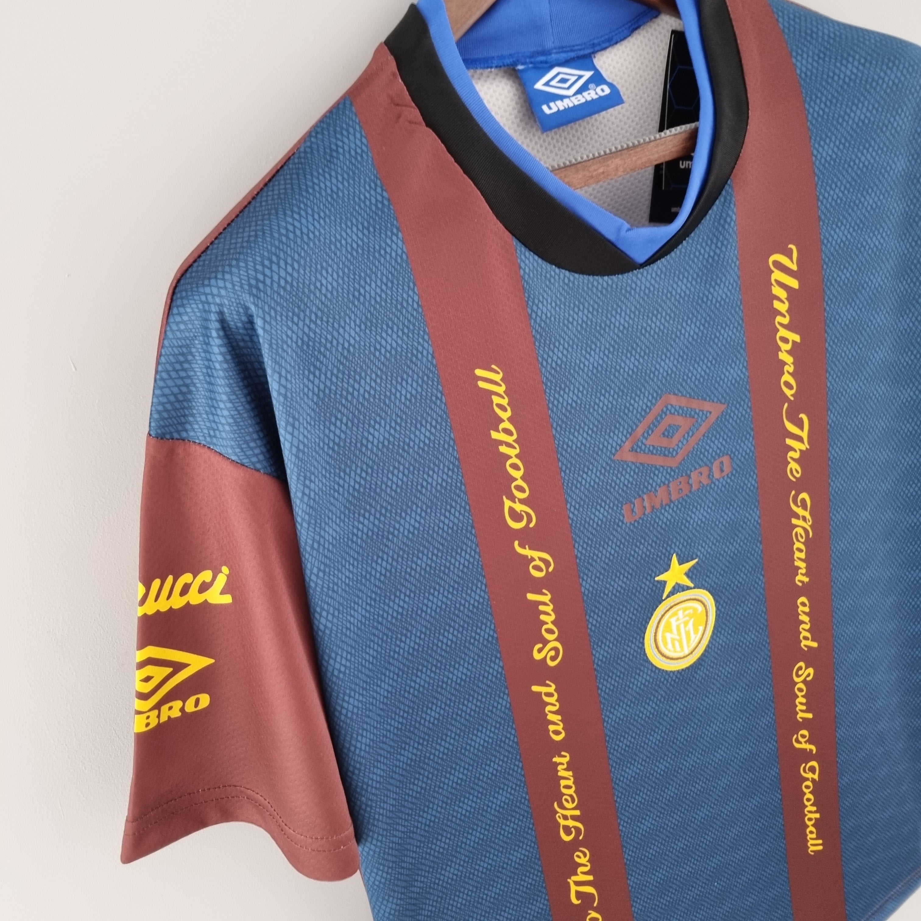 Inter Milan Retro Jersey 94/95 - Maxi Kits
