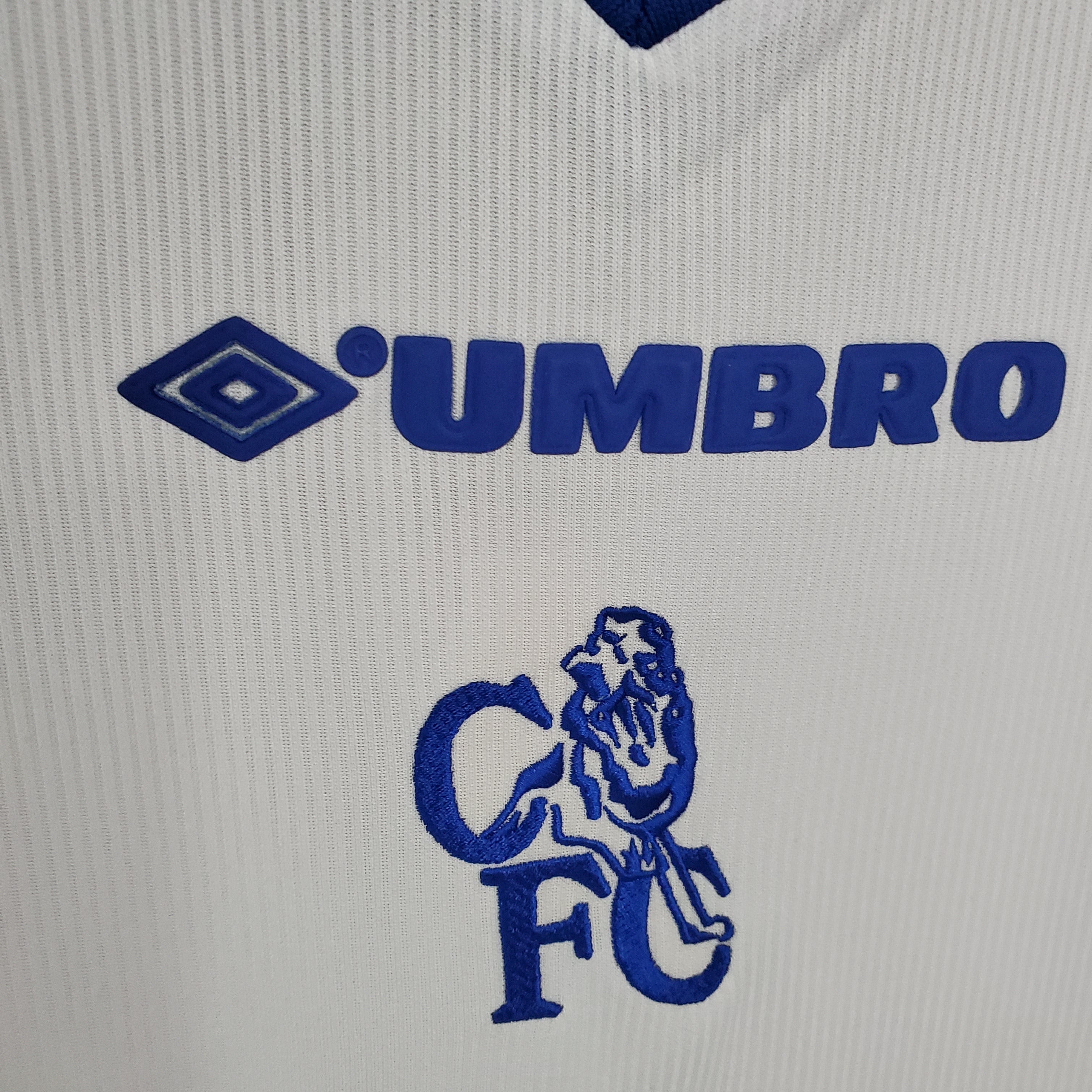 Chelsea Maillot Rétro 1998/2000 - Maxi Kits