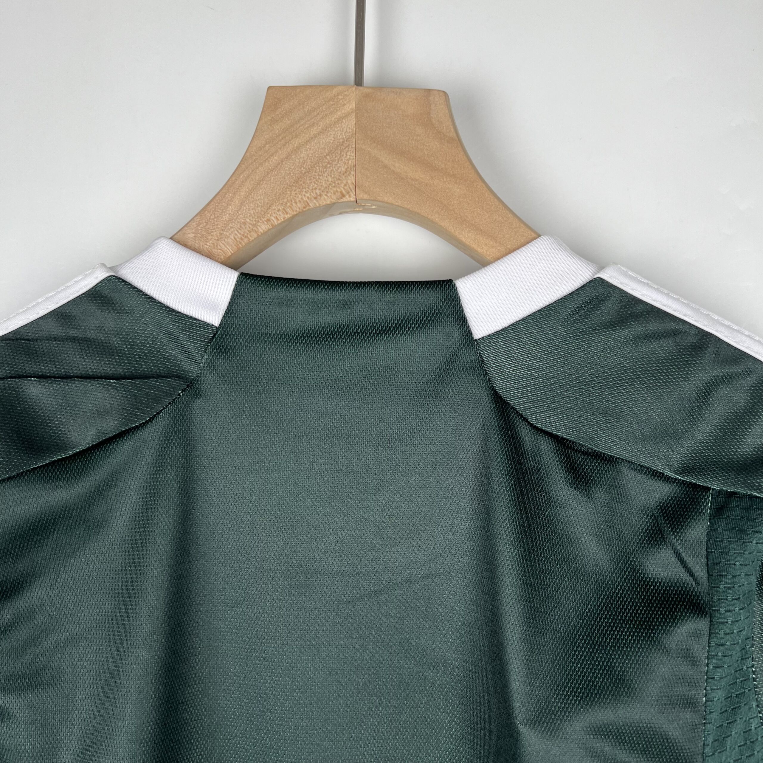 Manchester United Outer Jersey 24/23 - Children - Maxi Kits