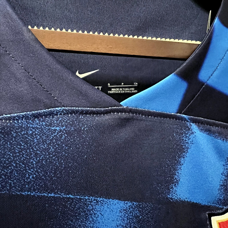 Croatia Outer Jersey 22/23 - Maxi Kits