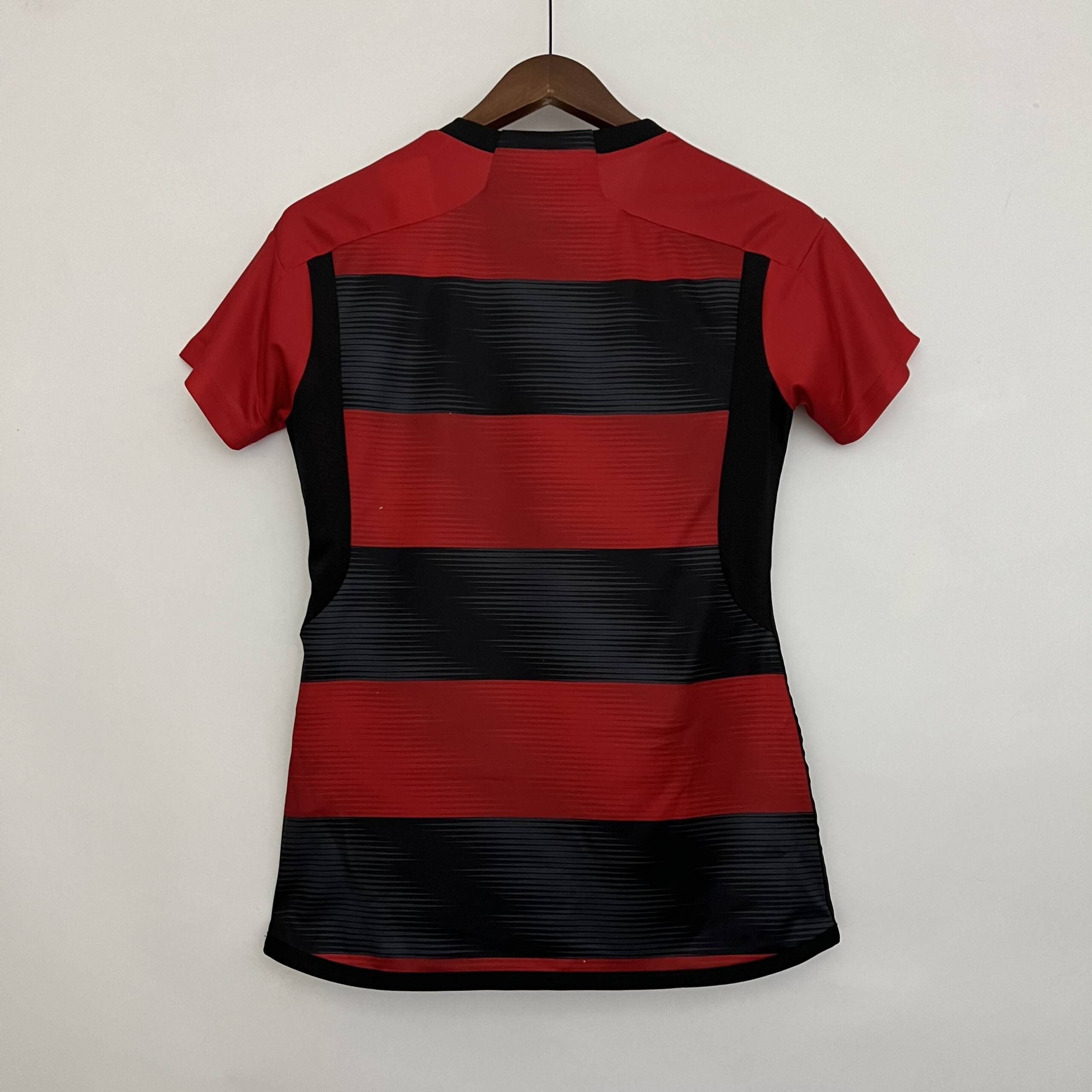 Camiseta local del Flamengo 23/24- Mujer - Maxi Kits