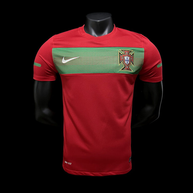 Portugal Retro Jersey 2010 - Maxi Kits